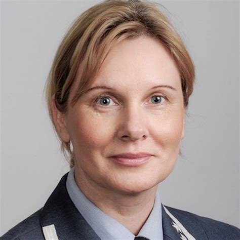 Norske Offiserer Er Ikke Tullinger På Ferietur Ytring