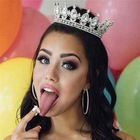 Alina Lopez R Famousfaces