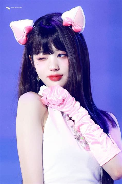 Pin By On Ive Kpop Girls Popular Girl Girl