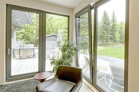 10 Reasons To Choose Hopper Window Installed In Your Home