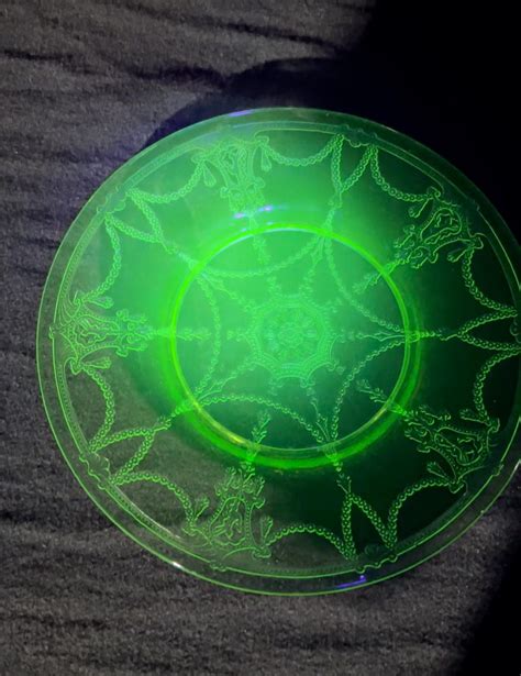 Uranium Glass Plate Etsy