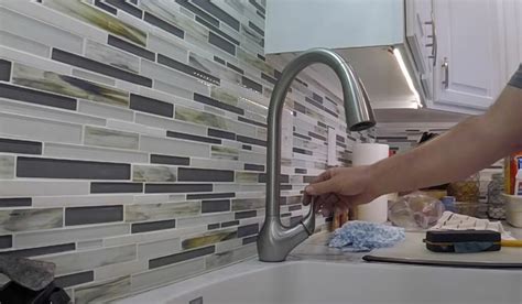 No Water Coming Out Of Hot Taps Heres How To Fix It Faucet Fam