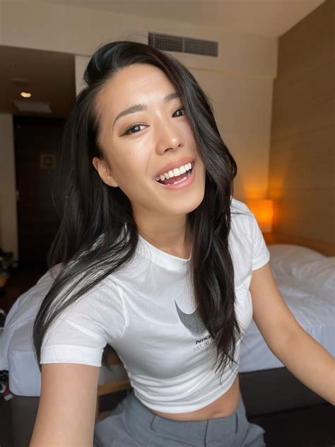 出張先のホテルで朝から仕事。良い睡眠、良い運動、健康に良い食事をとった健康な体にこそ、健全な精神は宿るということで、出張中もランニング続けるのダ。