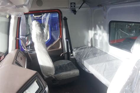 Dongfeng Liuzhou Motor New Chenglong M3 245hp 6x2 4 6m Dump Truck Truck Home