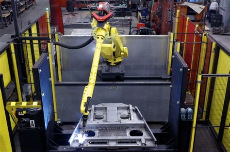 Weldwednesday Robotics Robots Weld Welding Fabrication Arcwelding Laborshortage