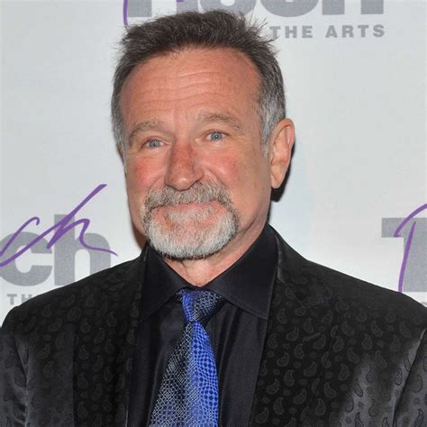 Актер седой с седой бородой Дед из рекламы Теле2 седой мужчина с бородой кто снимается в