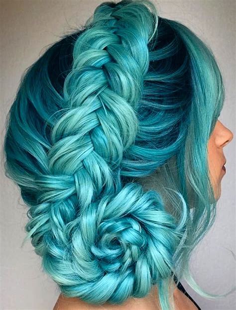 22 Cool Turquoise Hair Ideas For A Bold And Vibrant Look Hairstylery