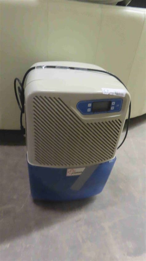 Simplicity Dehumidifier