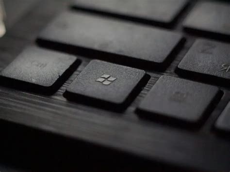 Linux Vs Windows A Comprehensive Look At The Pros And Cons ComputingForGeeks