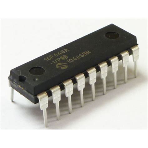 Buyhere22 Microchip Pic16f648a Microcontroller Dip 18 Pin