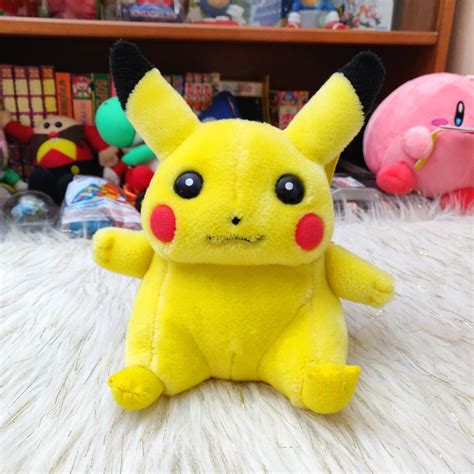 Hasbro Pikachu Plush 1999 Hasbro Pokemon Boxed Electronic Plush Toy