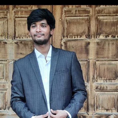 Tanmay Shinde Chikitsak Samuhas Sir Sitaram And Lady Shantabai Patkar