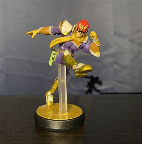 Captain Falcon Super Smash Bros 64
