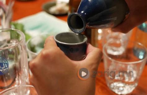 19 нас хүрсэн хүнд архи согтууруулах ундаа худалддаг болохоор