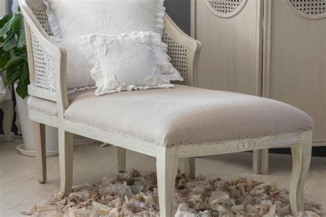 스툴·벤치 프렌치 원목 라운지체어 디나스티 앤틱한 데이베드 벤치 소파 오늘의집 쇼핑