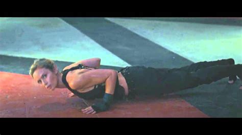 Edge Of Tomorrow Emily Blunt Rise Scene Youtube
