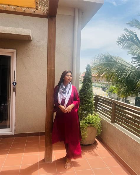 Sunneta Marshalls Feet