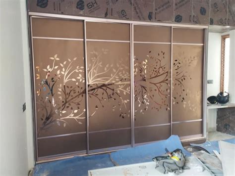 Wooden 2 Doors Glass Shutter Wardrobe Without Locker At ₹ 1800sq Ft In Bengaluru