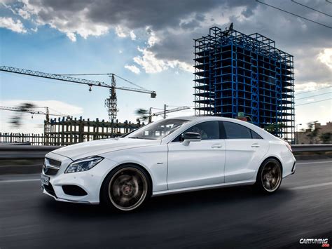 Tuning Mercedes Benz Cls 500 C218 Side