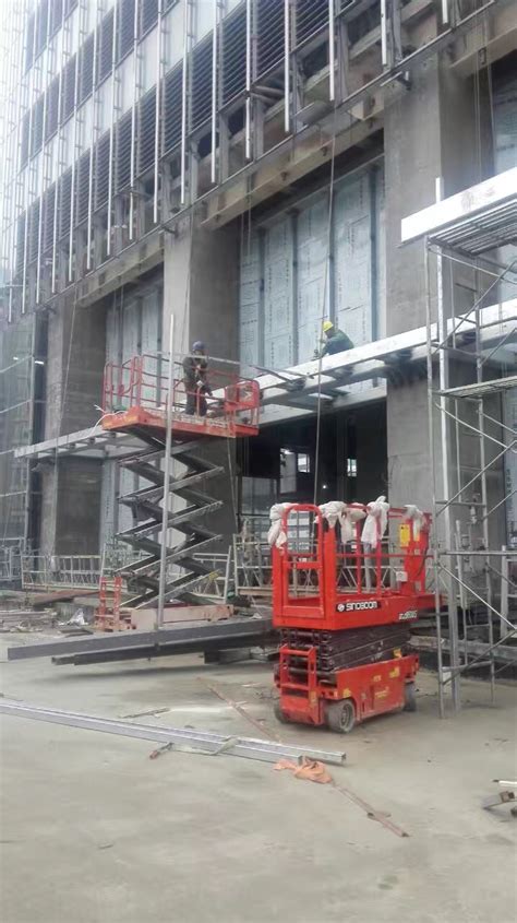 使用高空作业平台应该注意哪些事项 新闻 高空作业平台高空作业车厂家高空作业设备制造商 湖南「星邦智能」