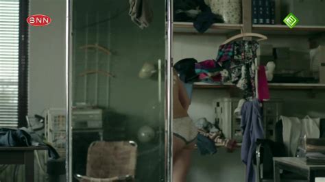 Голая Эбби Мотыги в Feuten