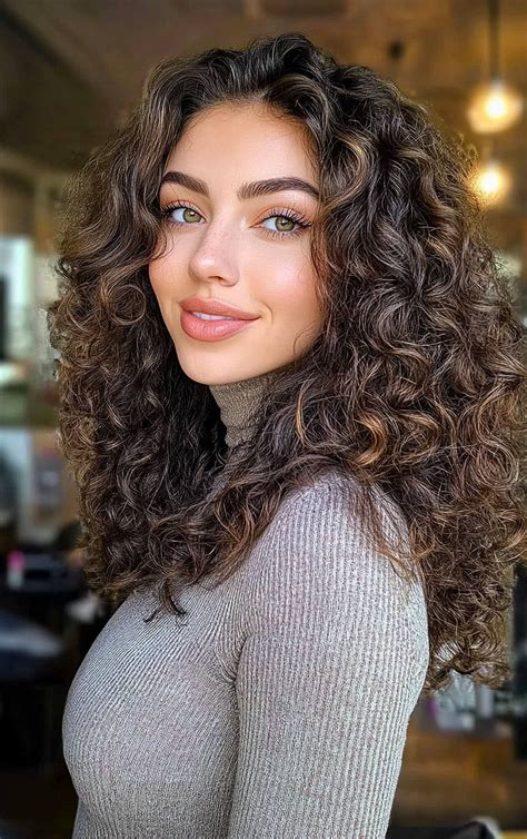 15 Best Highlights On Brown Hair You Have To See This 2025 Highlights