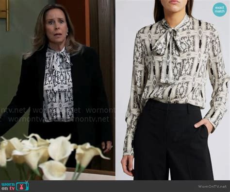 Wornontv Lauras Black And White Printed Blouse On General Hospital