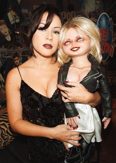 Jennifer Tilly Wont Mind If Fans Leave Chucky Dolls On Her Grave Us
