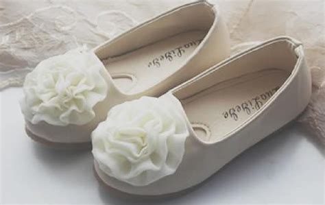 خرید کفش مجلسی سفید بچه گانه با قیمت استثنایی آراد برندینگ