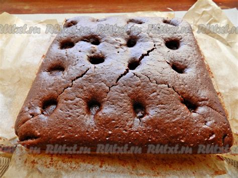 Шоколадный пирог с творожными шариками 12 фото в рецепте