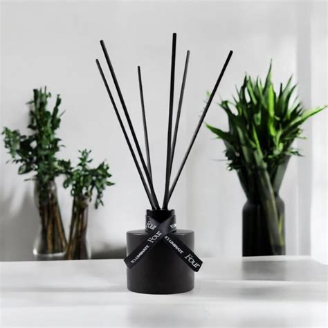 Candle One Lemon Verbena And Lavender Grass