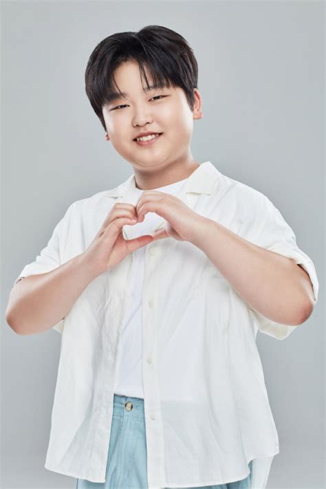 미스터트롯2 박성온 생일 맞아 팬들과 따뜻한 선행 훈훈 비즈엔터