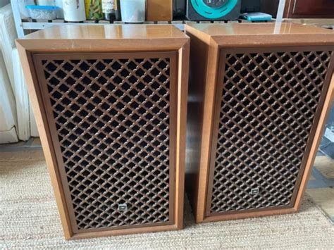 Vintage Sharp Cp 31 Loudspeakers 3 Way 4 Speakers In Solid Wood Cases £