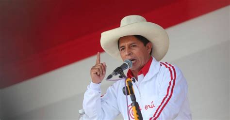 Vuelven A Salir A Flote Los Piropos De Podemos Dedicados Al Golpista Castillo