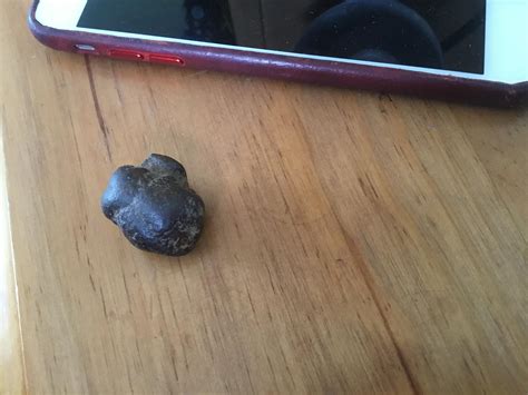 Is This A Hematite Nodule It Weighs About 22g Rrocks