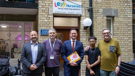 Stephen Morgan Mp Visits Leyf Soho Nursery And Pre School Leyf Nurseries