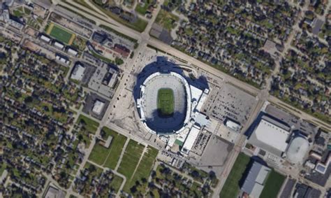 Green Bay Packers Stadium Lambeau Field Wisconsin Famous House