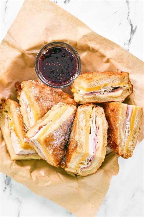 Cheddars Monte Cristo Sandwich Copycat Recipe