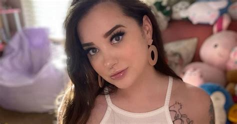 i m celibate as sex is boring i don t bonk unless it s for adult movies