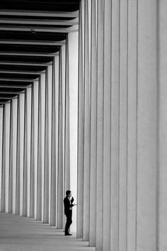 Pin Von Ouldooz Auf Good Jobo Konzeptuelle Fotografie Minimalistische Fotografie Fotokunst