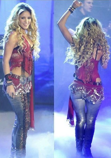 Pin De Jim Keneagy En Shakira Estilo De Shakira Ropa Rockera Shakira
