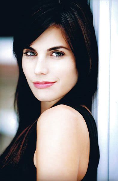 Meghan Ory Porn Pictures Xxx Photos Sex Images 1039022 Pictoa