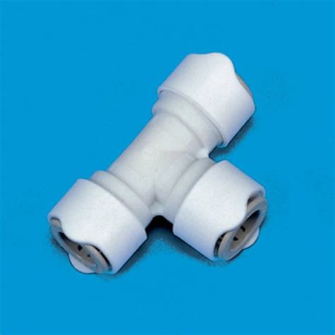 Whale 15mm Equal Tee Connector Caravan Connection 1