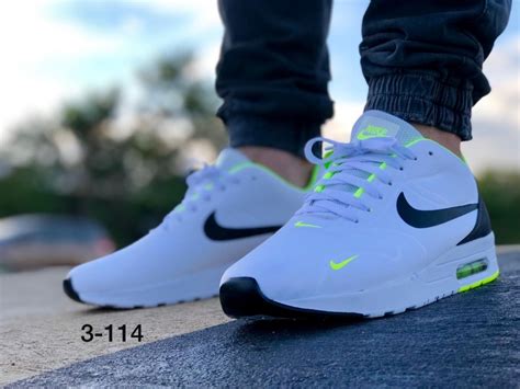 Venta Zapatillas De Deporte Hombre En Stock