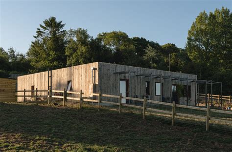 Studio Bark Builds Demountable Nest House With Architecture Students