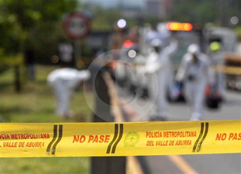 Motociclista Murió Tras Chocar Con Una Vaca En La Autopista Medellín