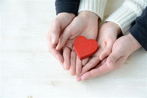 朝のセックスは効果抜群？寝起きのセックスのタイミングや時間、楽しむ方法
