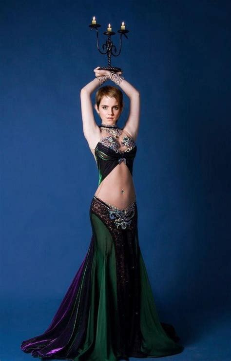 Foto De Emma In Green