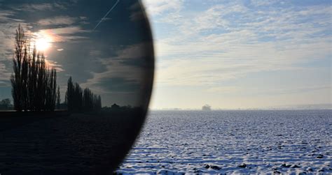 What Is The Difference Between Electrochromic Glass And Photochromic