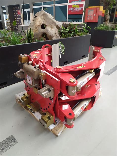 wagger attachments on linkedin wagger 360° rotating paper roll clamp